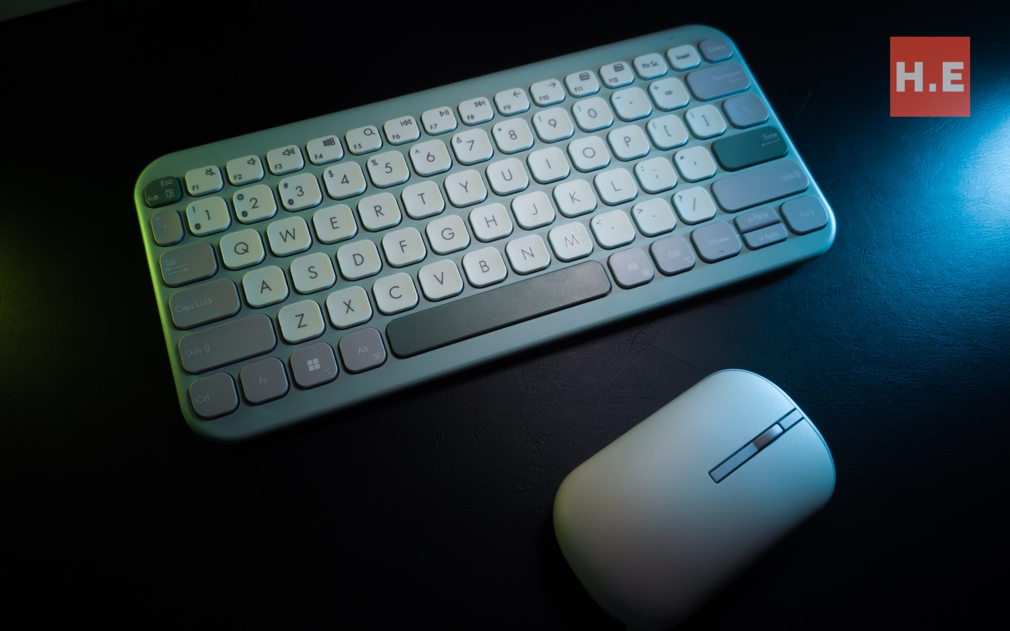 Asus Marshmallow Keyboard KW100 Review: Hidden KWM
