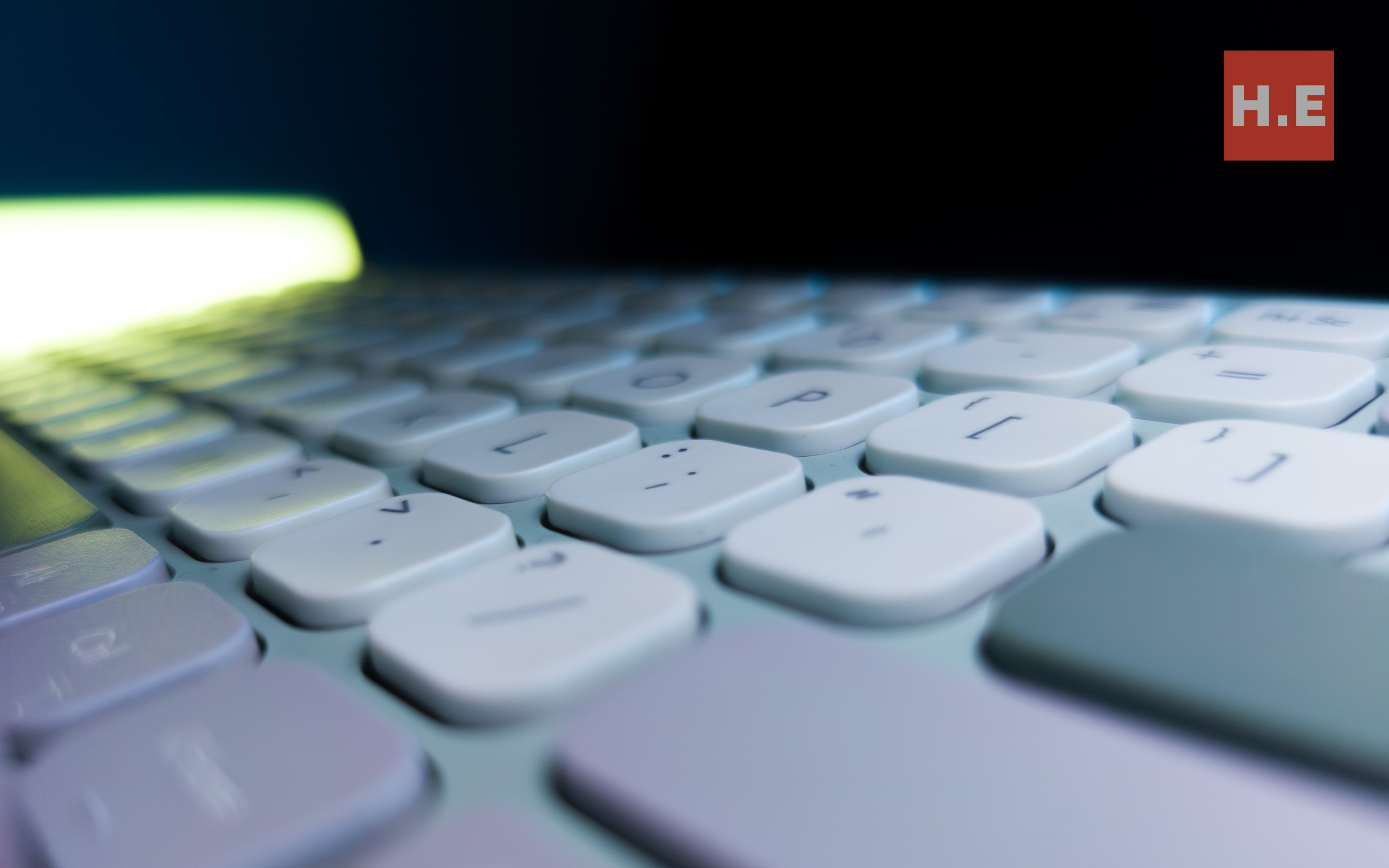 Asus Marshmallow Keyboard KW100 Review: Hidden KWM