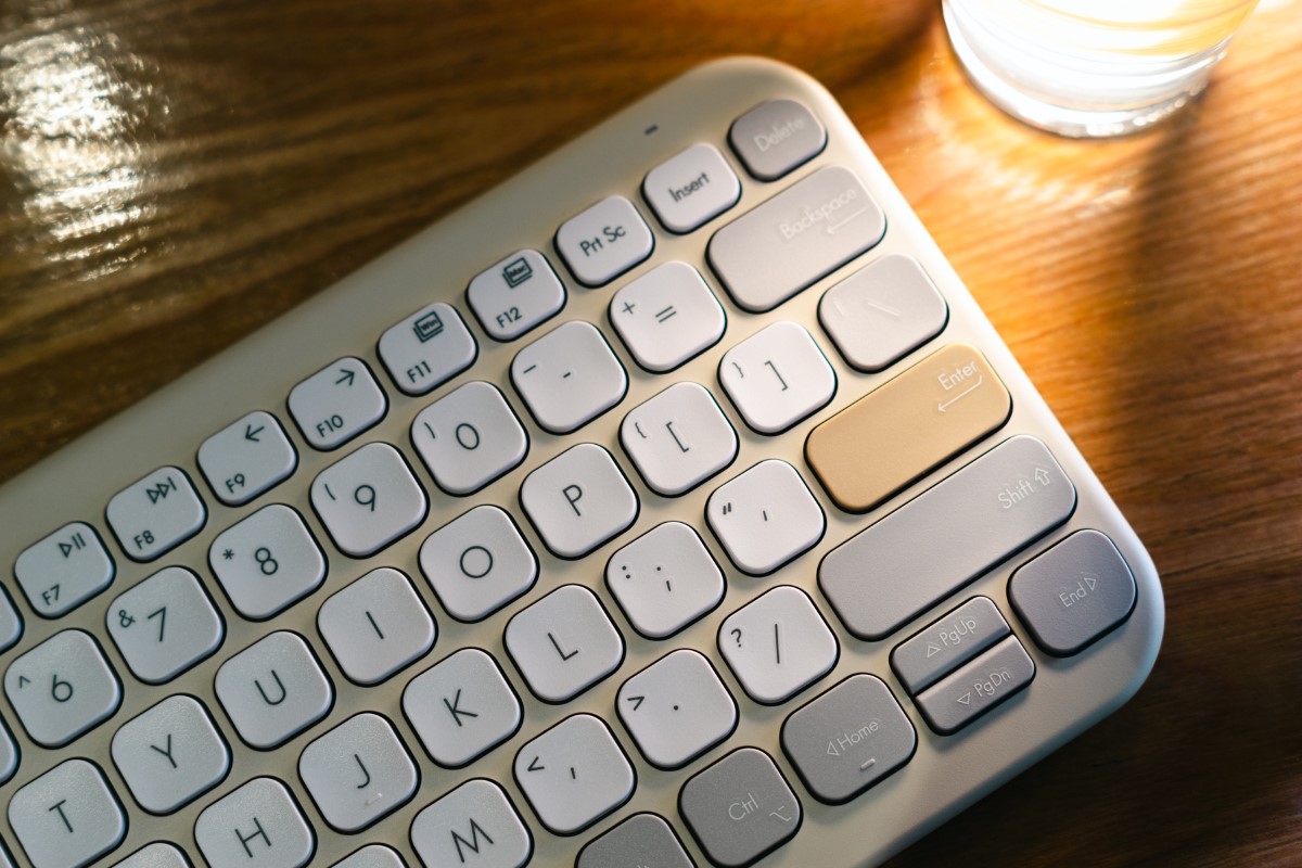 ASUS Marshmallow Keyboard KW100 arrives in Oat Milk and Green Tea Latte ...