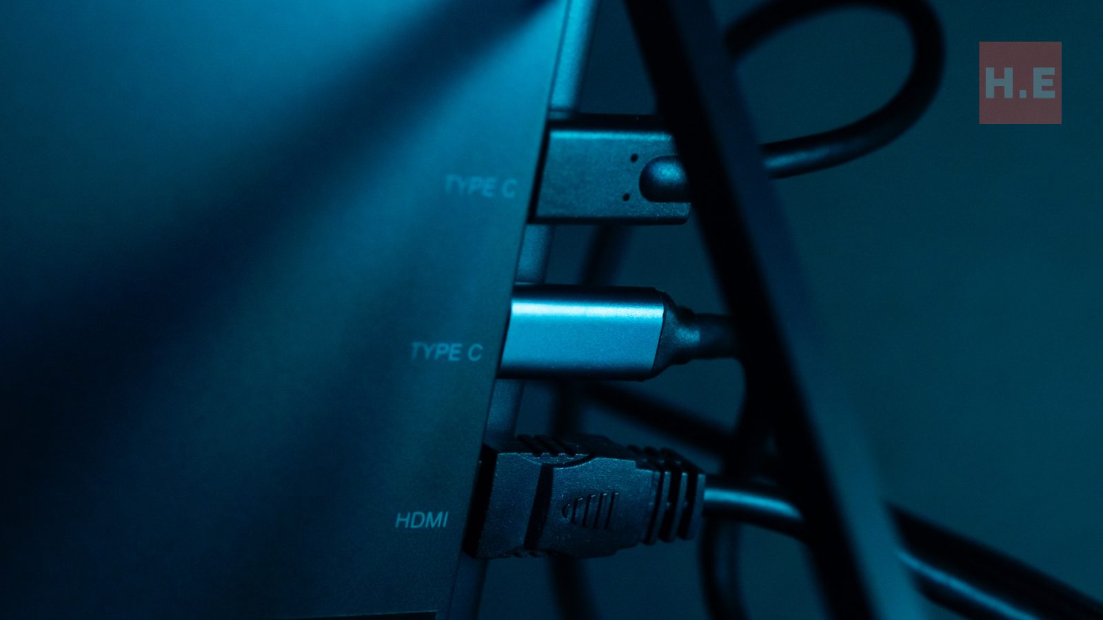 Acer PD163 Dual Screen Portable Monitor Review - HelloExpress.net
