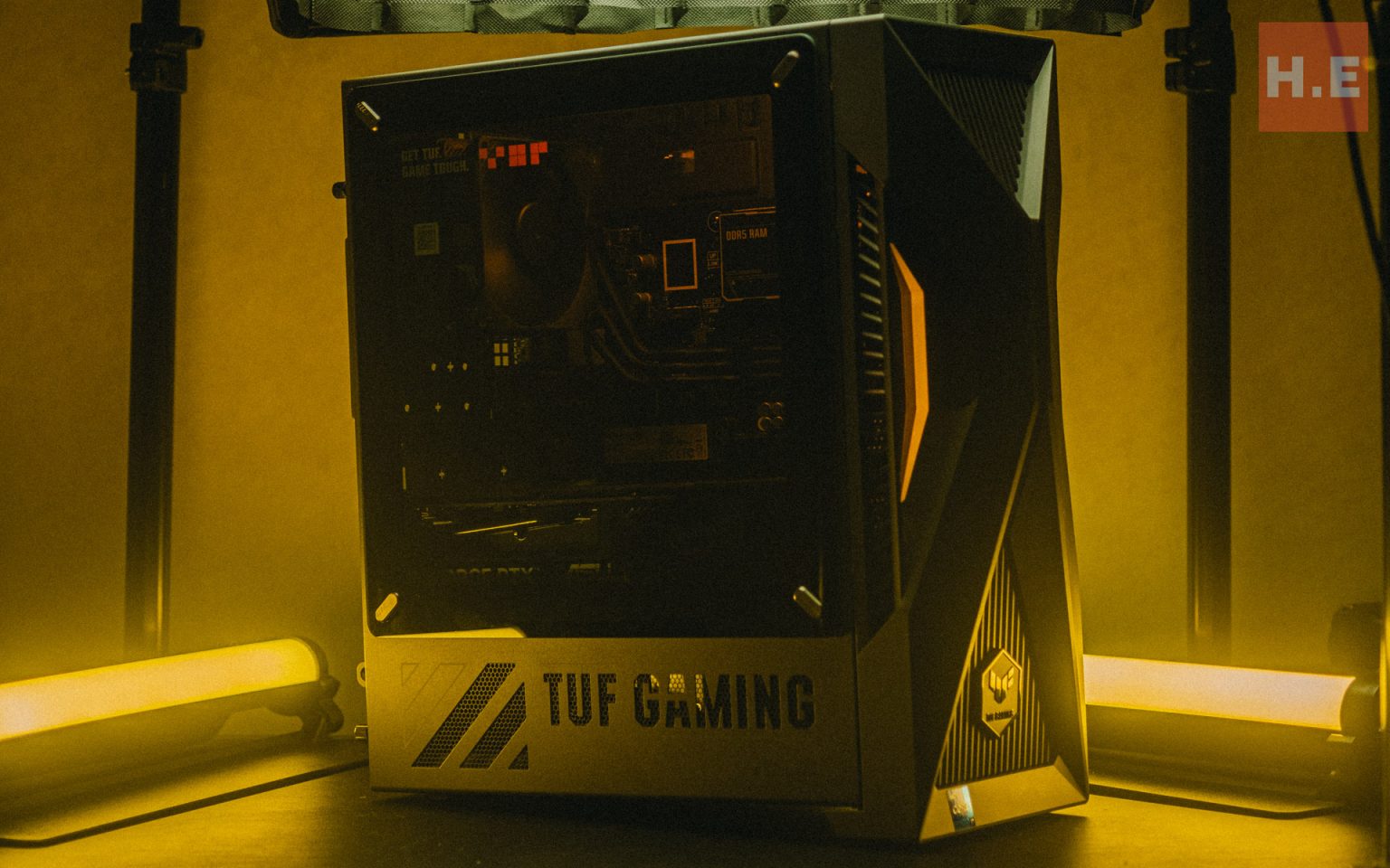 ASUS TUF Gaming T500 (2025) Mini Tower Gaming PC Review - HelloExpress.net