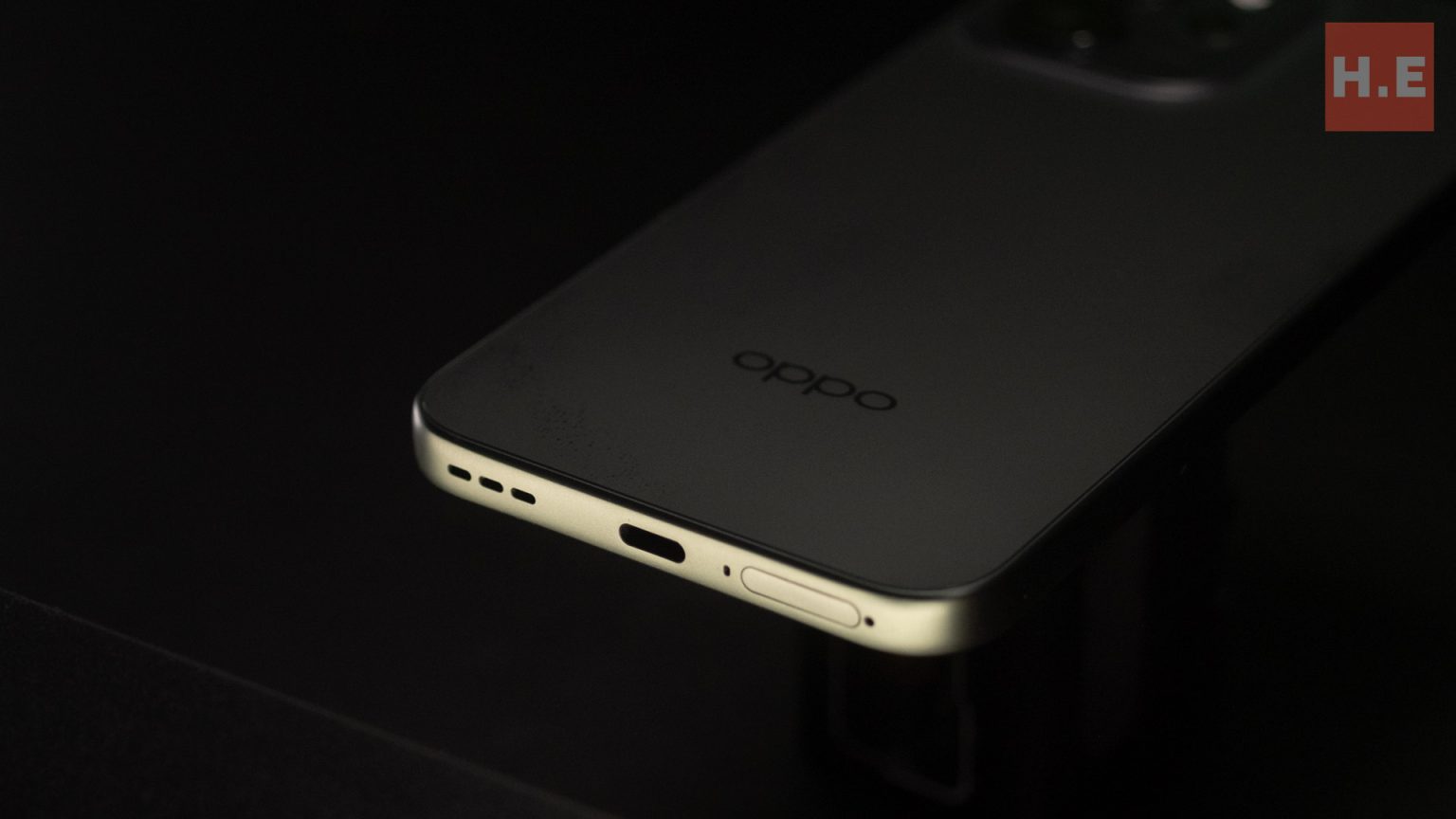 Oppo Reno 14F Review - HelloExpress.net